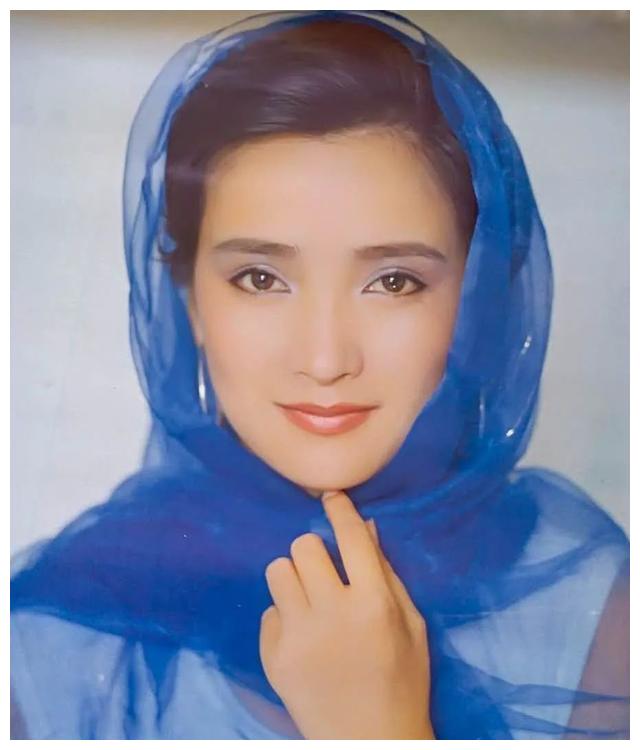 古典美人何晴，与刘威许亚军分手之后，终获一生真爱|刘威|何晴|许亚军_新浪新闻