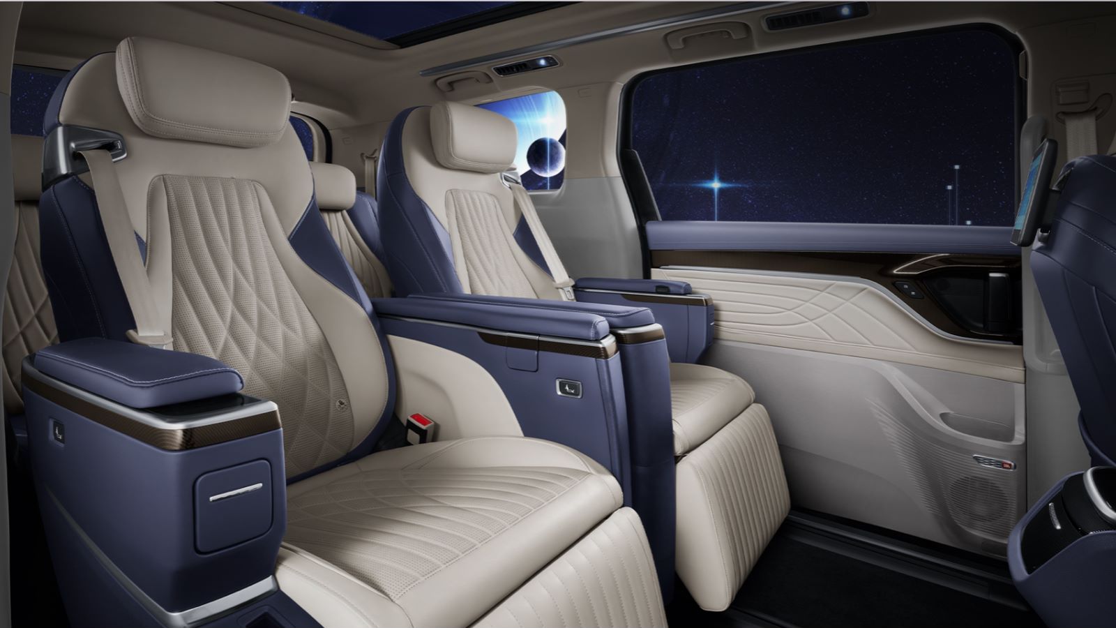 第三排也配电动座椅 上汽大通全尺寸MPV G90上市