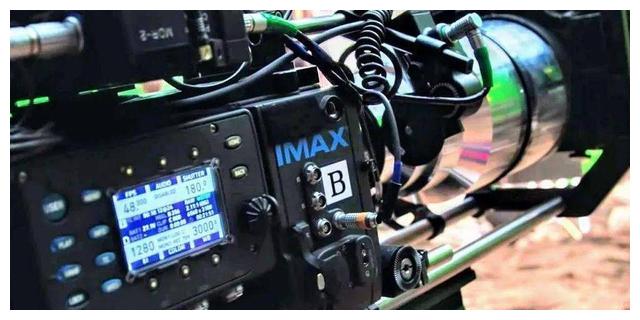 拍《信条》用了分辨率最高的摄影机，为何观众看不出来？