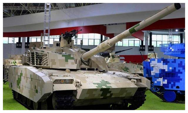 VT5坦克更重却设计保守，未能突破轻坦桎梏，输给15式并不冤__财经头条