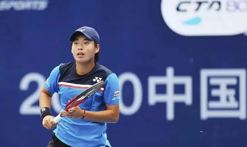 上周ITF赛场有抹中国红，白卓璇夺冠锁定温网资格赛名额