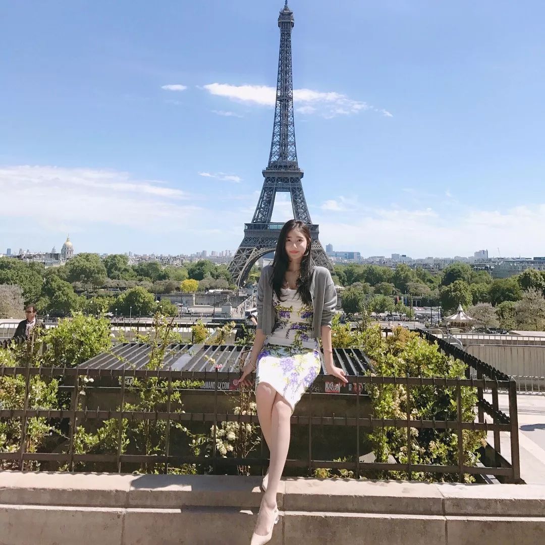 今日妹子图：韩国正妹空姐@Angevivi