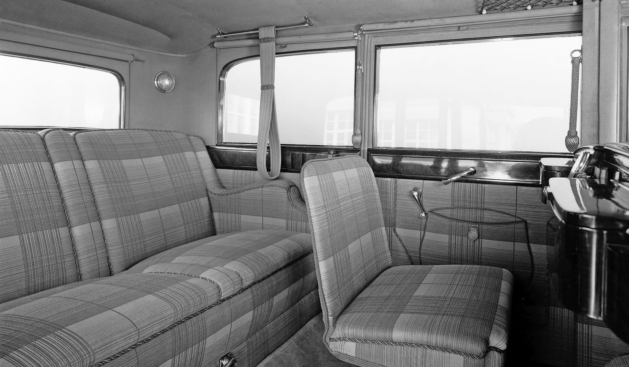 梅赛德斯奔驰770K：元首希特勒的豪华专车