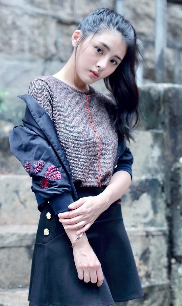许雅婷美图，“小昭”人靓歌美，演技还超级棒！
