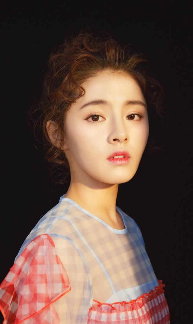 许雅婷美图，“小昭”人靓歌美，演技还超级棒！