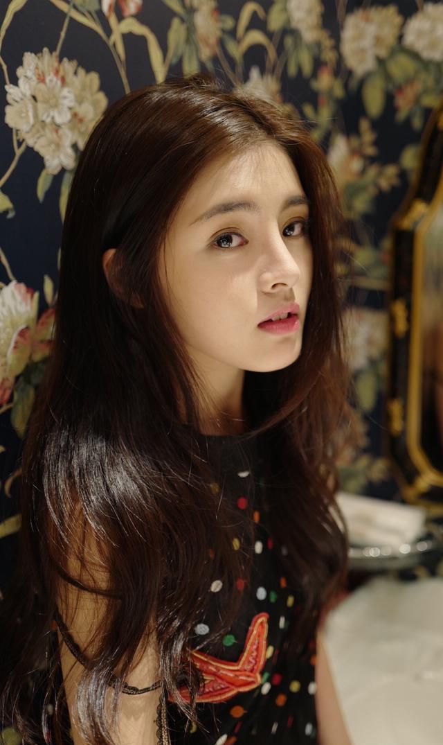 许雅婷美图，“小昭”人靓歌美，演技还超级棒！