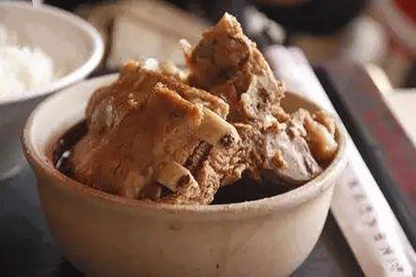 青岛百年排骨米饭，传承的不仅仅是记忆，更是一种精神__财经头条