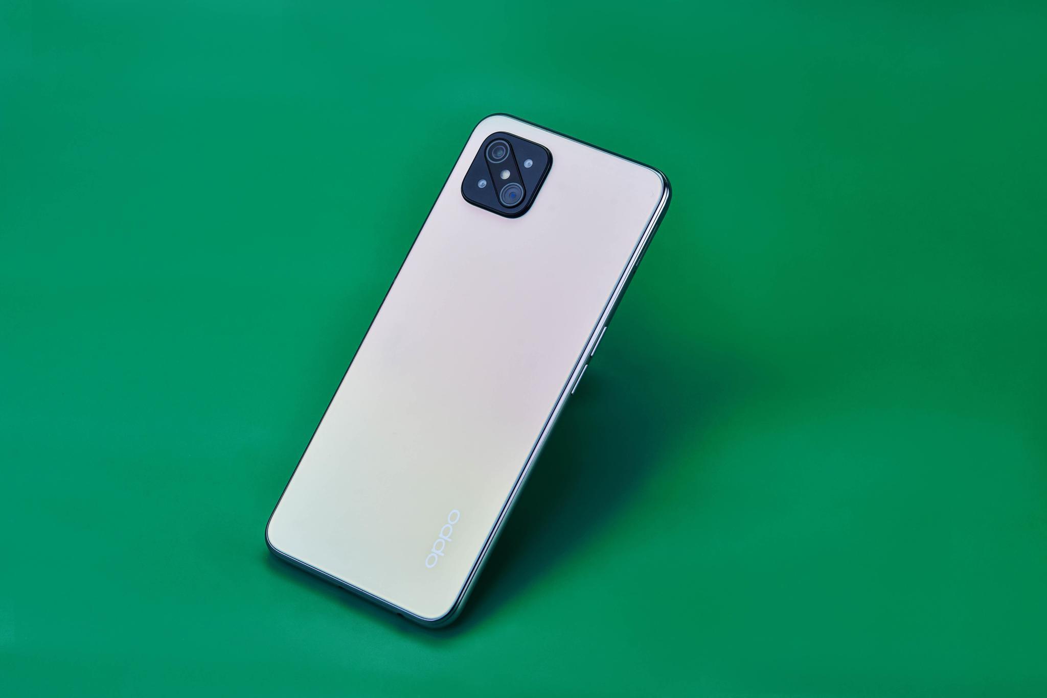 超薄机身+120Hz超感高刷屏，前后6摄傍身，OPPO A92s真机图赏__财经头条