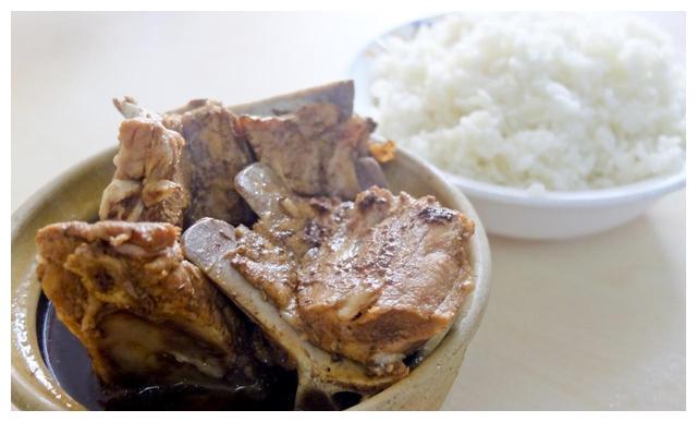 青岛百年排骨米饭，传承的不仅仅是记忆，更是一种精神__财经头条