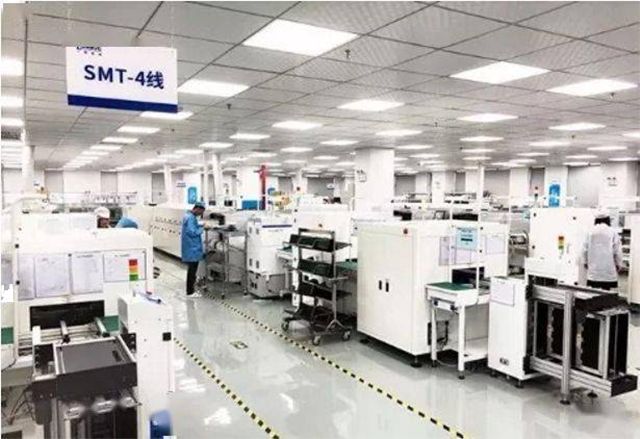 华辉人力：电子厂smt车间好吗？是做什么的？|电子|车间|PCB板_新浪新闻