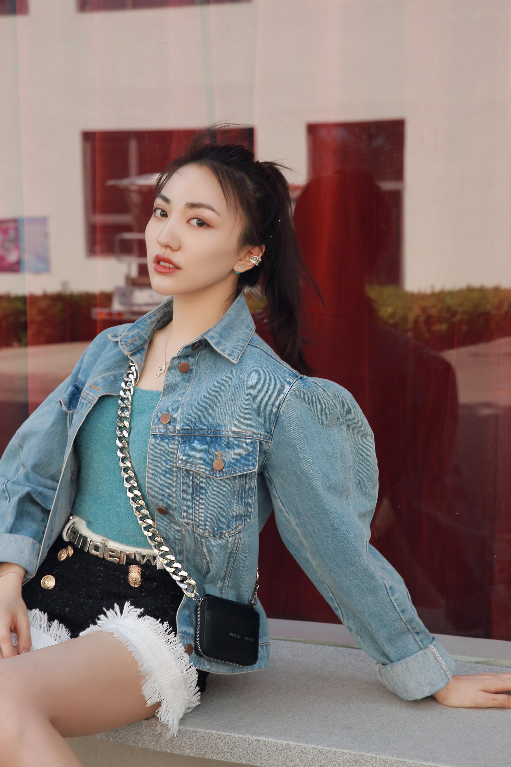 陈美林《他跨越山海而来》开机 甜美诠释带来全新惊喜|他跨越山海而来|陈美林|叶可儿_新浪新闻