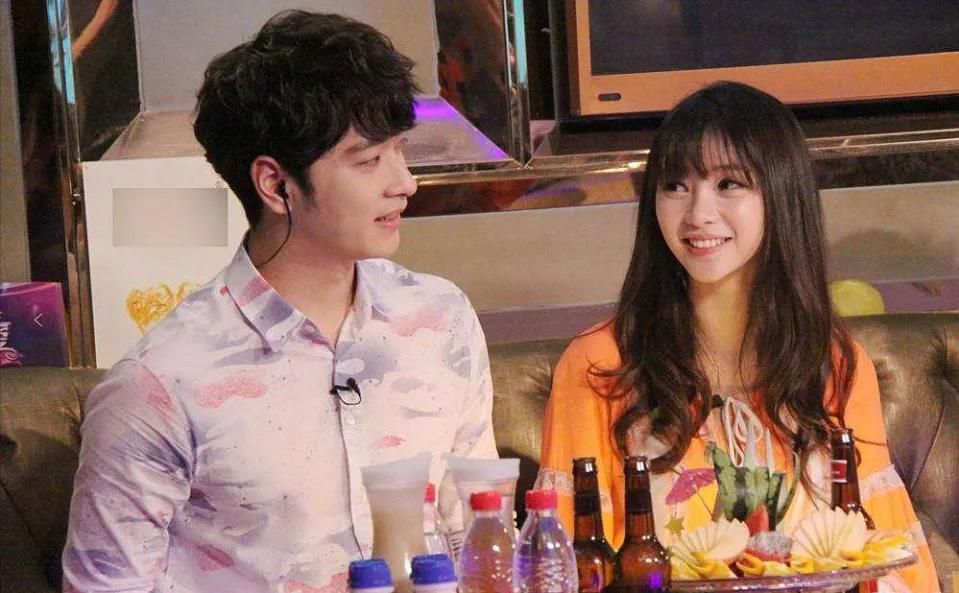 深圳湾出现一个众多明星网红聚集地one party k