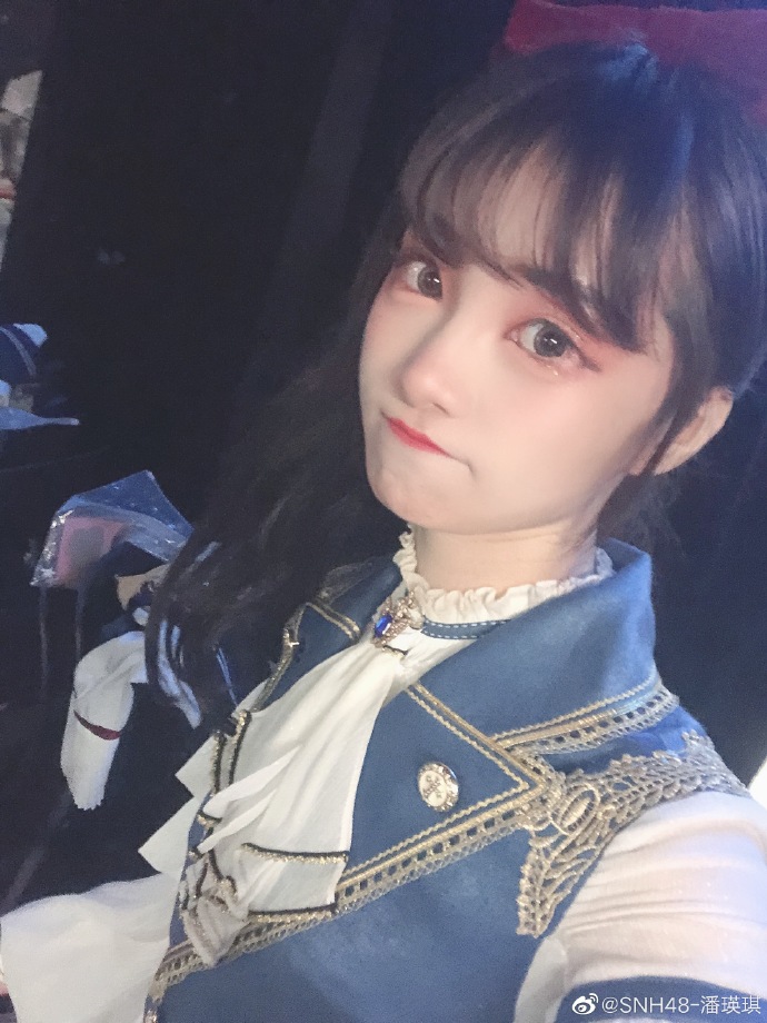 美少女SNH48-潘瑛琪迷人美照欣赏好看啊