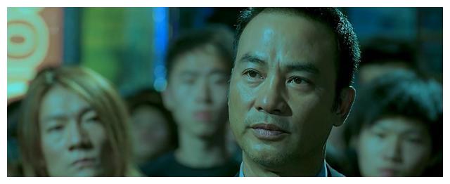 甄子丹听说导演取消《杀破狼》巷战戏说道：这钱我出500万够吗？