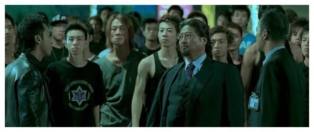 甄子丹听说导演取消《杀破狼》巷战戏说道：这钱我出500万够吗？