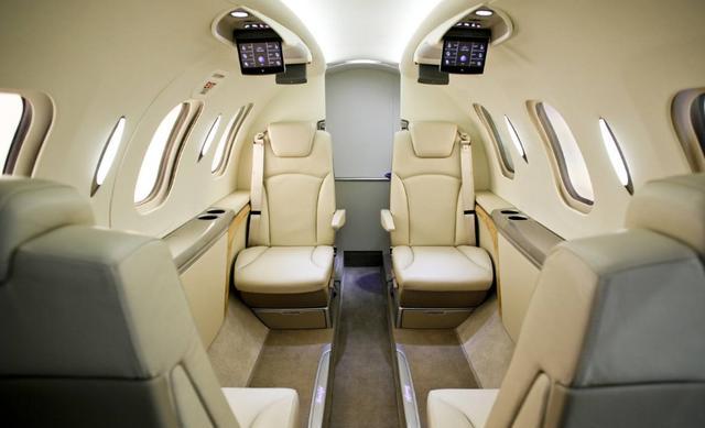 全球最“豪华”航班，一张机票售价50万，乘客却觉得物超所值__财经头条