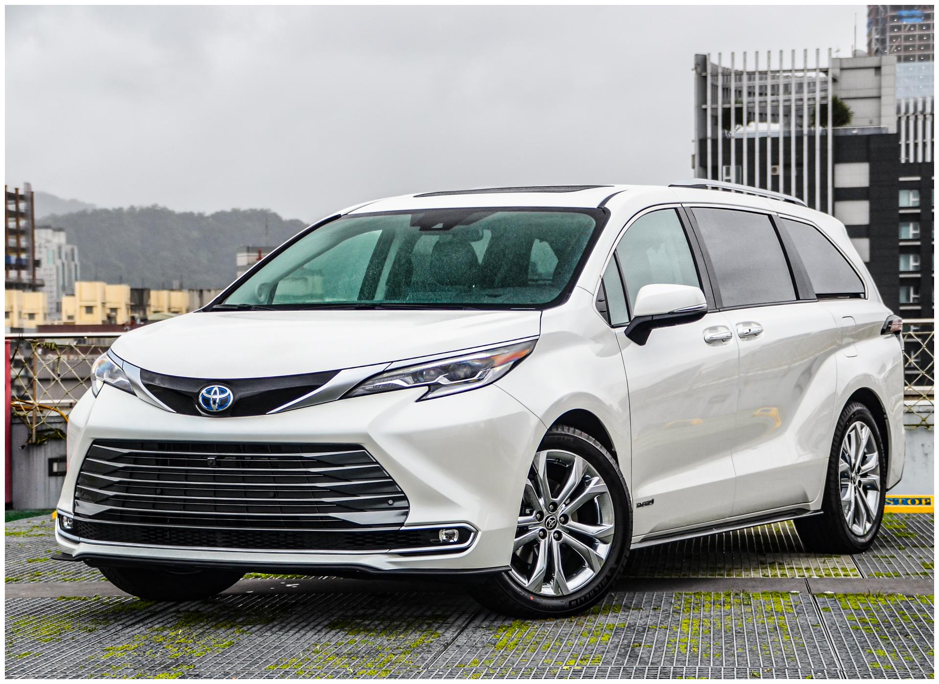 可拓展露营功能，SUV帅+MVP空间，起亚嘉华能挑战GL8吗？