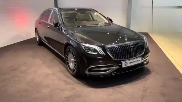 2020款奔驰迈巴赫S680霸气亮相，全方|花边趣闻|豪华车|奔驰_新浪新闻