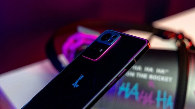 3999元限量10000台 OPPO Reno7 Pro英雄联盟手游限定版全面开售__财经头条