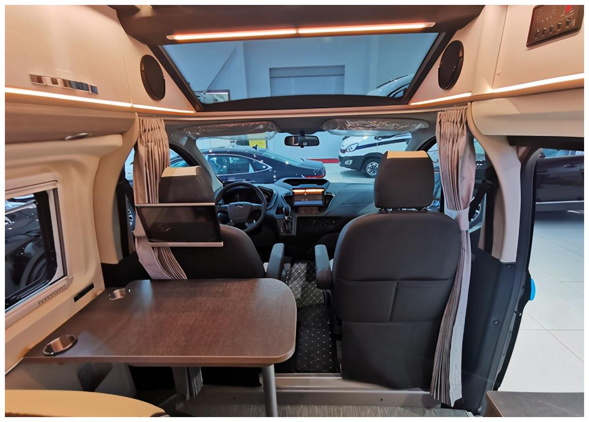 21款瑞弗启界R500福特全顺V362房车，整车硼钢结构模具吸塑件__财经头条