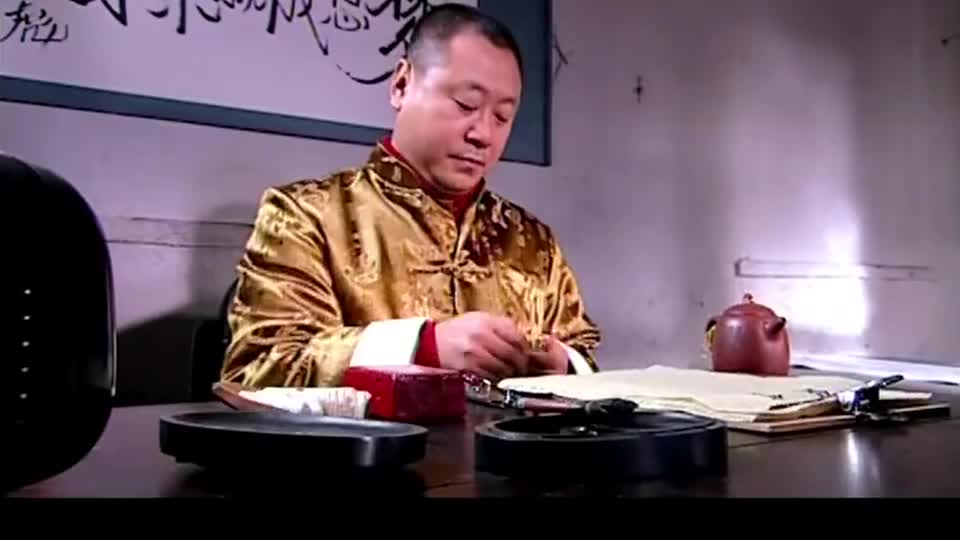 范德彪这口号写的挺好，有梦就做做了就说，谁能解梦就得彪哥_新浪新闻