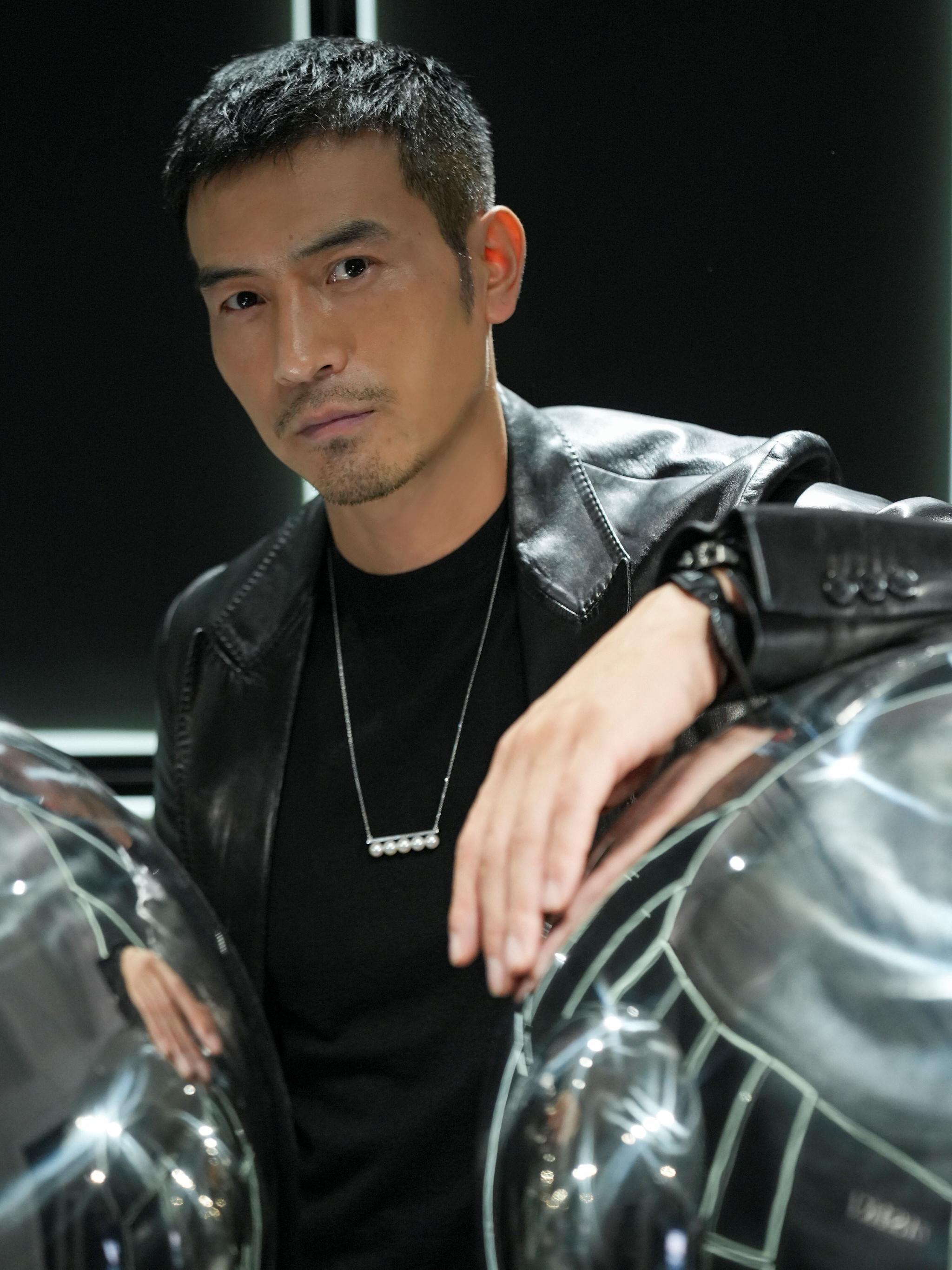 纪焕博亮相TASAKI探索之旅珠宝展 演绎摩登绅士魅力