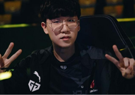 Showmaker：LPL中单更加灵活，英雄池更广，Faker：LPL就那样__财经头条