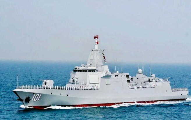 055大驱逐舰，南昌101军舰