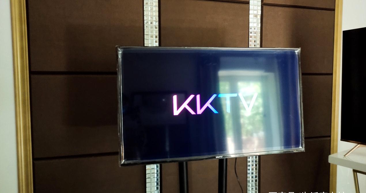 宅家享受休闲一刻，由它开始？KKTV K32C电视测评__财经头条