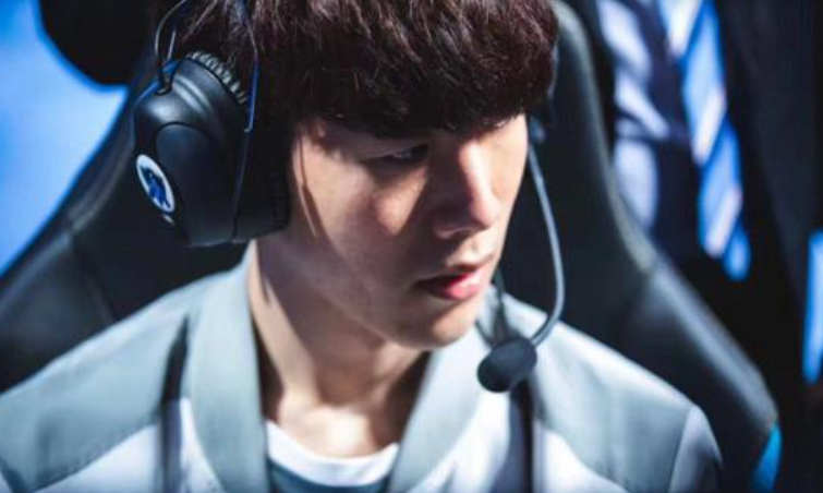 IG放走Shy哥被骂，WBG签约Shy哥被骂的更惨