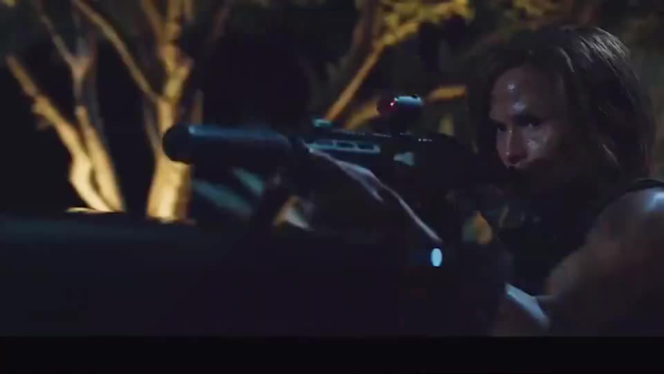 女版的约翰·威克真是稳准狠！|约翰·威克_新浪新闻