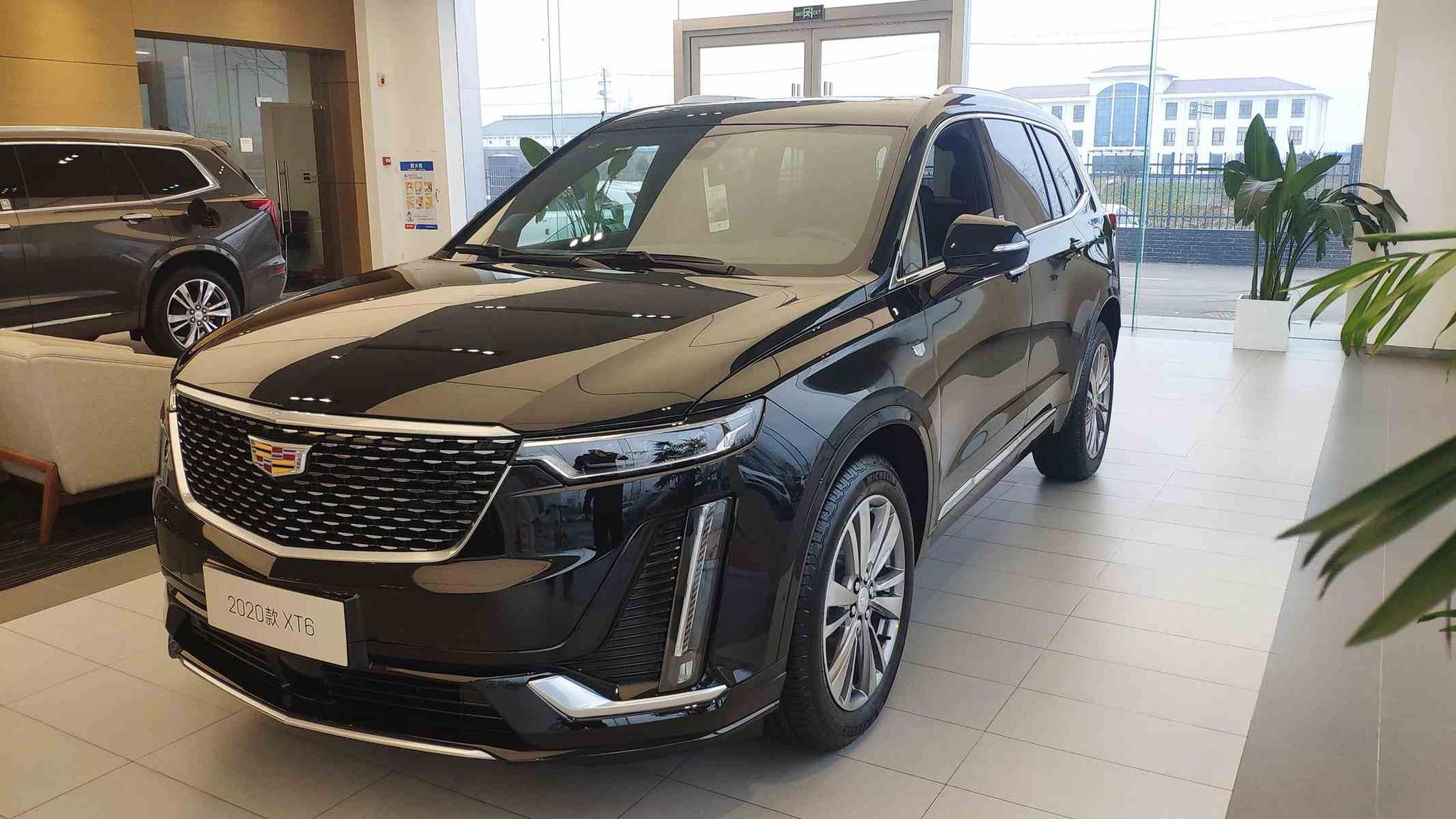 凯迪拉克XT6七座车型到店实拍 售41.97万-45.97万元-新浪汽车