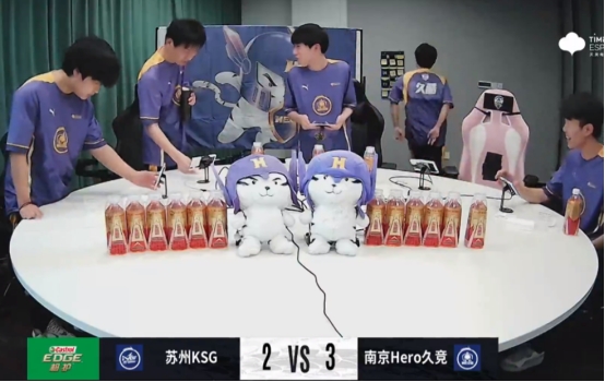 KPL出现新KDA之王，Hero紫幻大场零死亡，久哲培养下一个久诚？|选手|死亡|比赛_新浪新闻