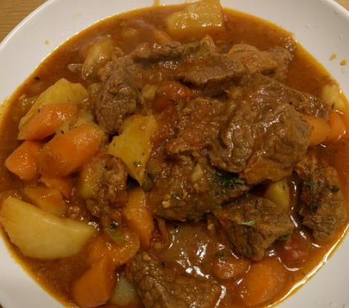 炖牛肉，直接焯水就错了，多加这1步，牛肉软烂无腥味，很实用__财经头条