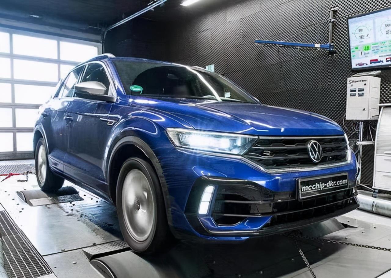 大众T-ROC R改装版 动力超AMY GLA 45 S