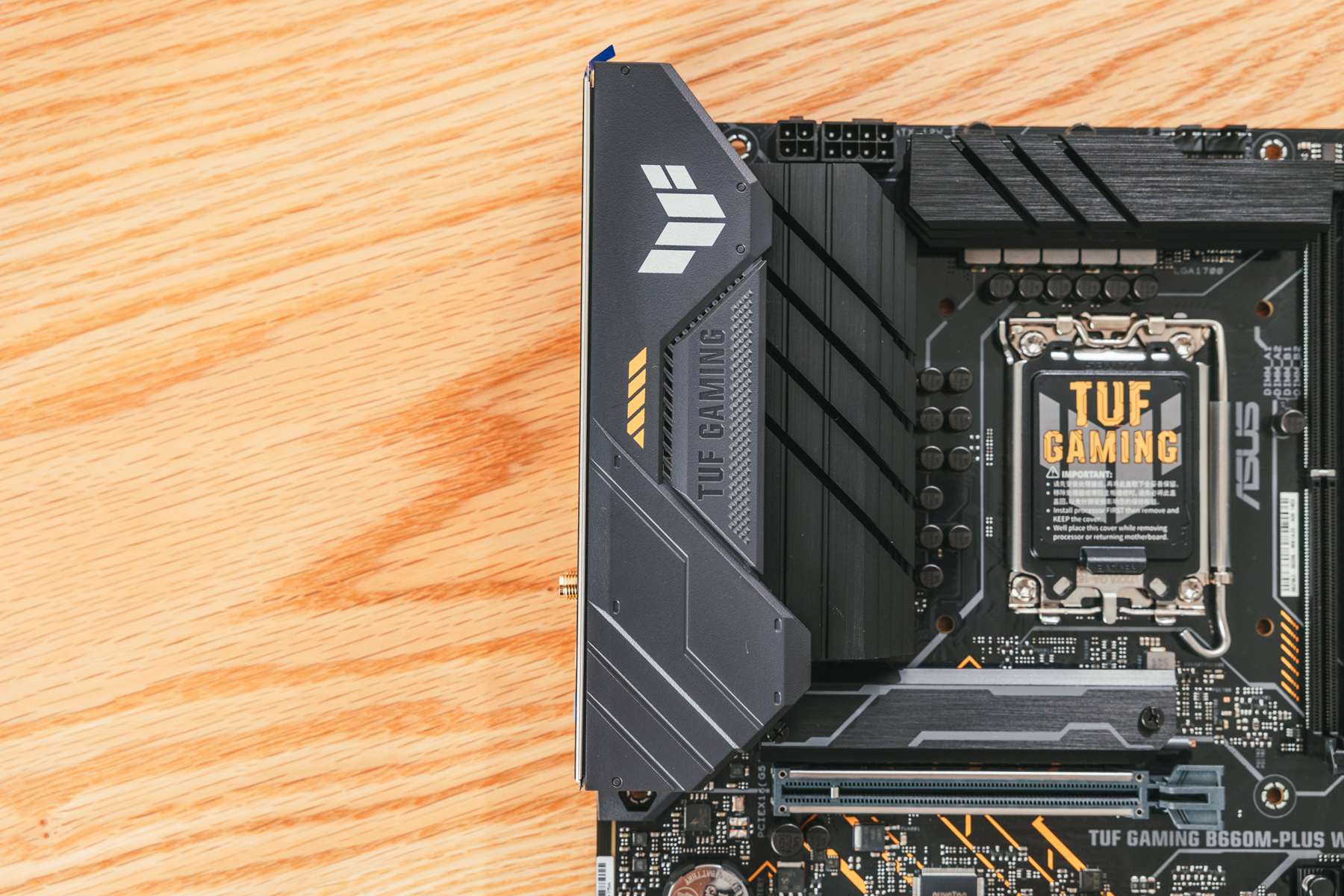 体积大就是可以为所欲为，华硕TUF GT501+B660重炮手D5装机分享