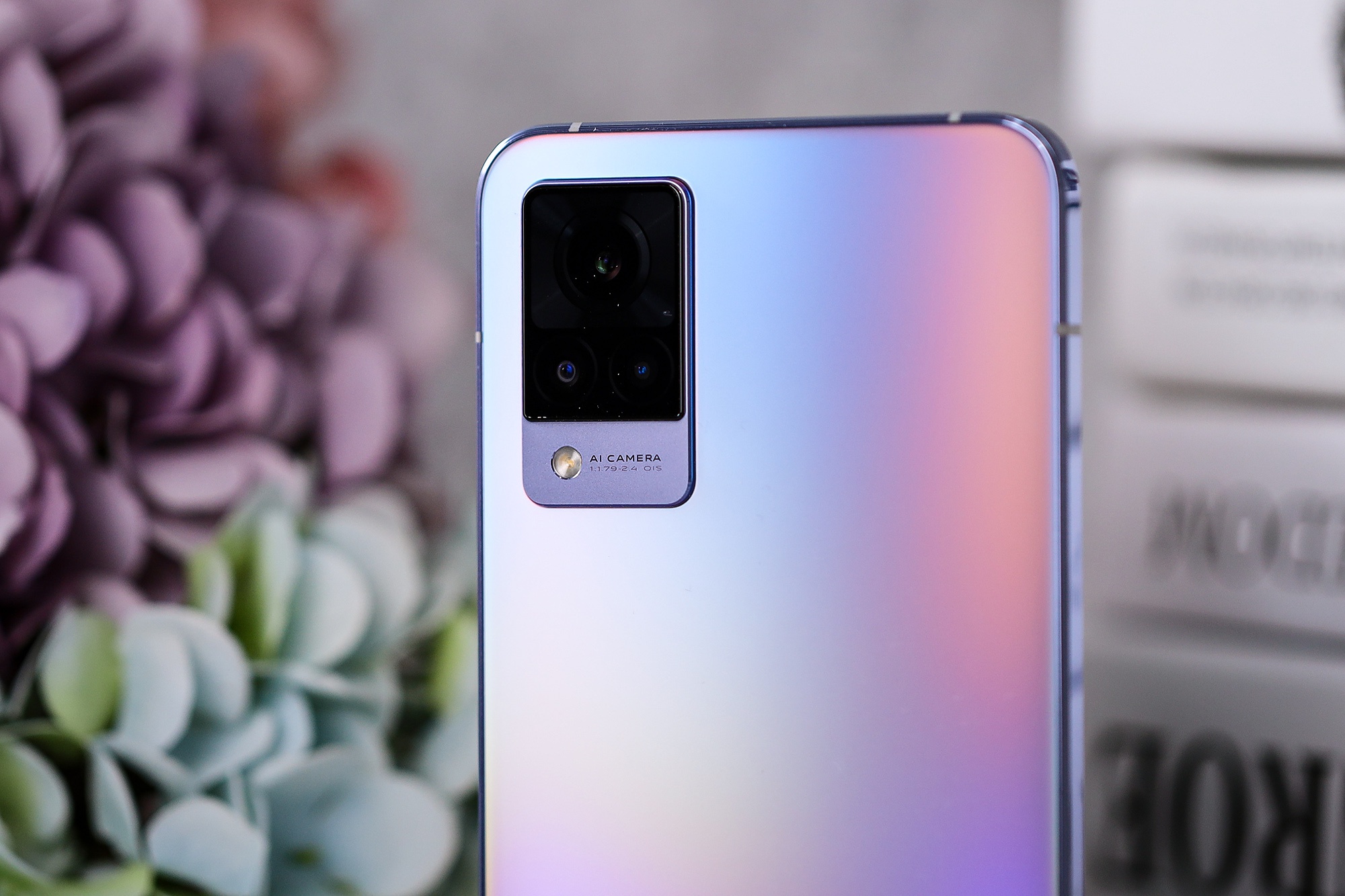 轻薄渐变炫彩机身 vivo S9手机外观图赏|vivo S9|渐变|机身_新浪新闻