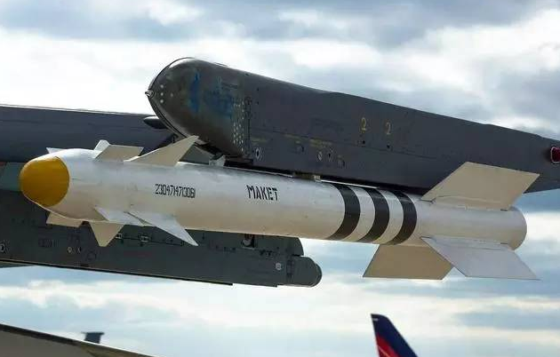 俄罗斯RVV-BD导弹的性能特点，主要有三点