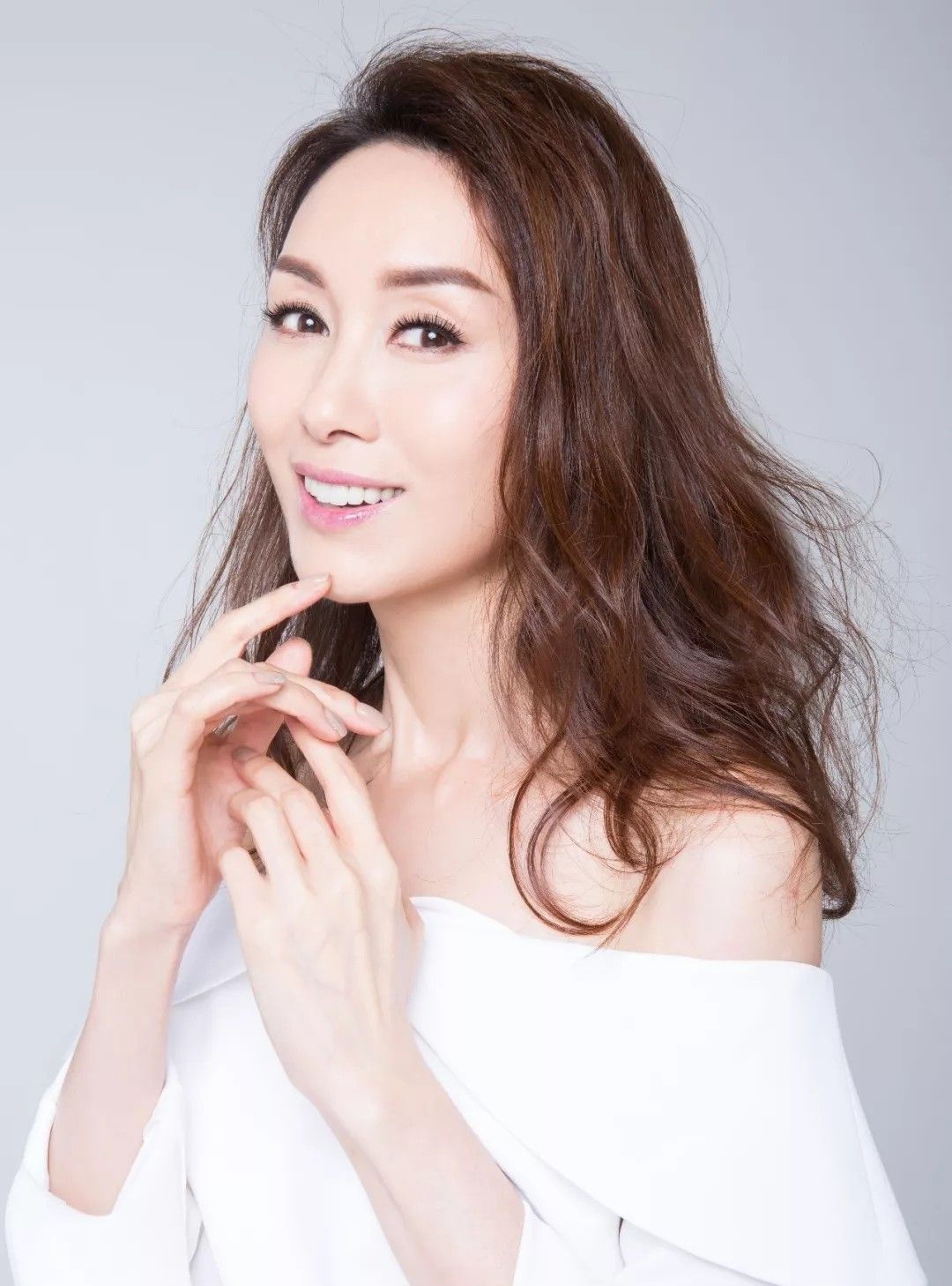 郭可盈（Kenix ，Kwok Ho Ying），1970年11月27日生于中国香港