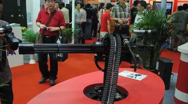 射速每分6000发！伊朗同时装备2款中国转管机枪，3管6管全都有