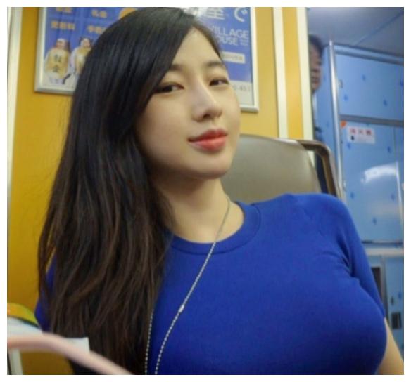 傲娇小野猫！韩国模特“金玗炫”魅惑眼神太撩人|野猫|罩杯|多美_新浪新闻