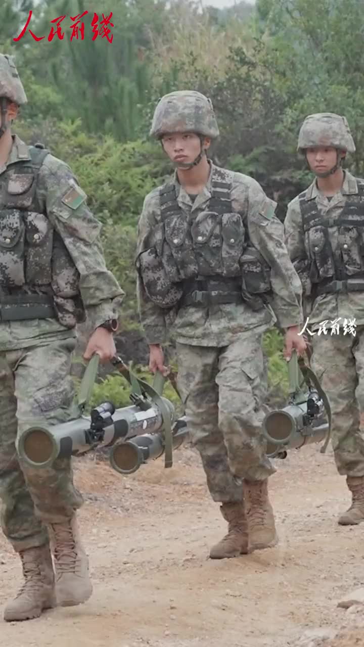 开火射击！93毫米单兵火箭筒“开箱”啦！_新浪新闻