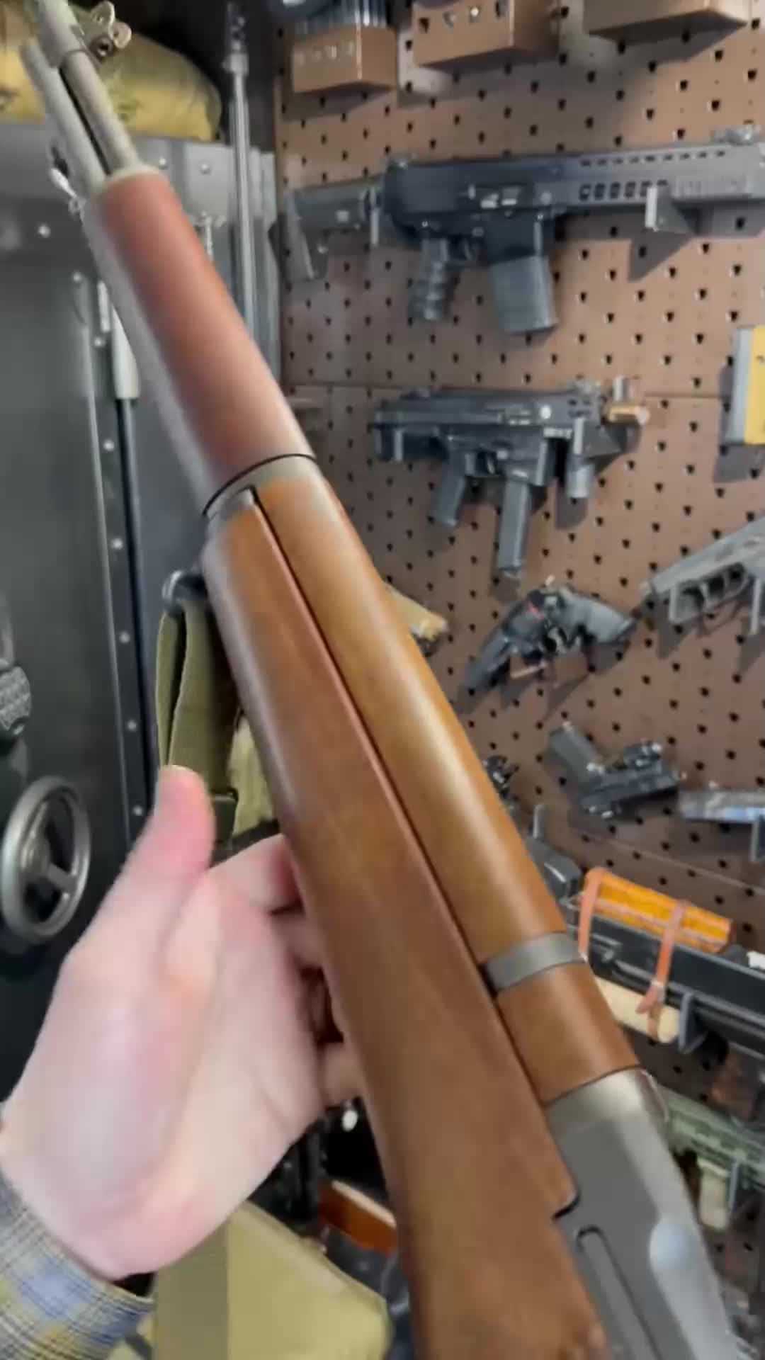 如果你不认识这款装备 那应该好好学习武器知识了_新浪新闻