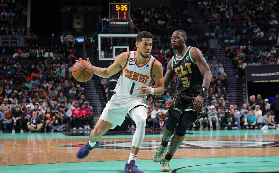 NBA常规赛太阳105-91黄蜂，杜兰特首秀得到23分，三巨头首次合体