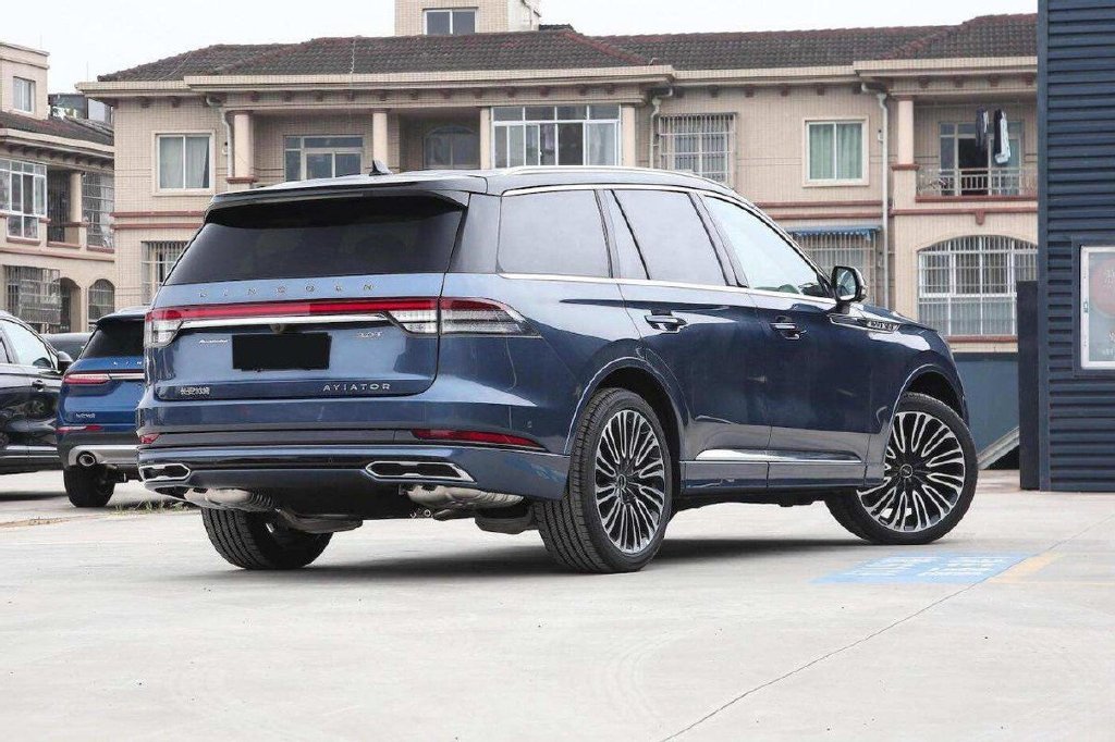 被冷落的林肯飞行家，入门3.0T+10AT动力，轴距超3米，为何不火？-新浪汽车