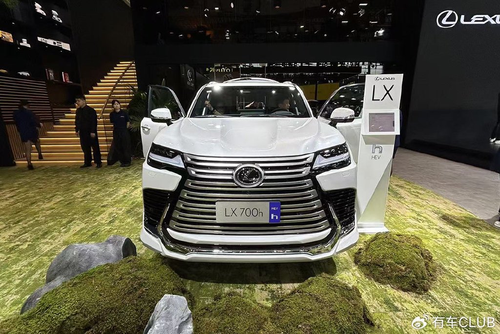 2024广州车展丨搭3.5T V6混动 全新雷克萨斯LX700h上市售125万起-新浪汽车