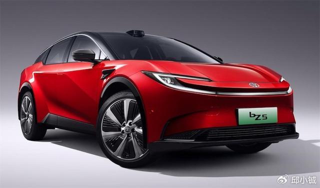 同样13万买丰田纯电SUV，bZ5比铂智3X强在哪？-新浪汽车
