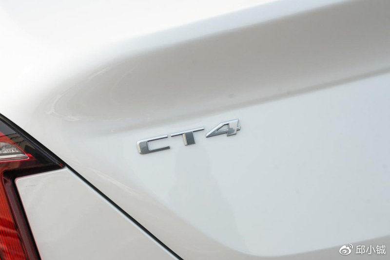 18万出头就买CT4！豪华后驱中型车，难道不比思域香？-新浪汽车