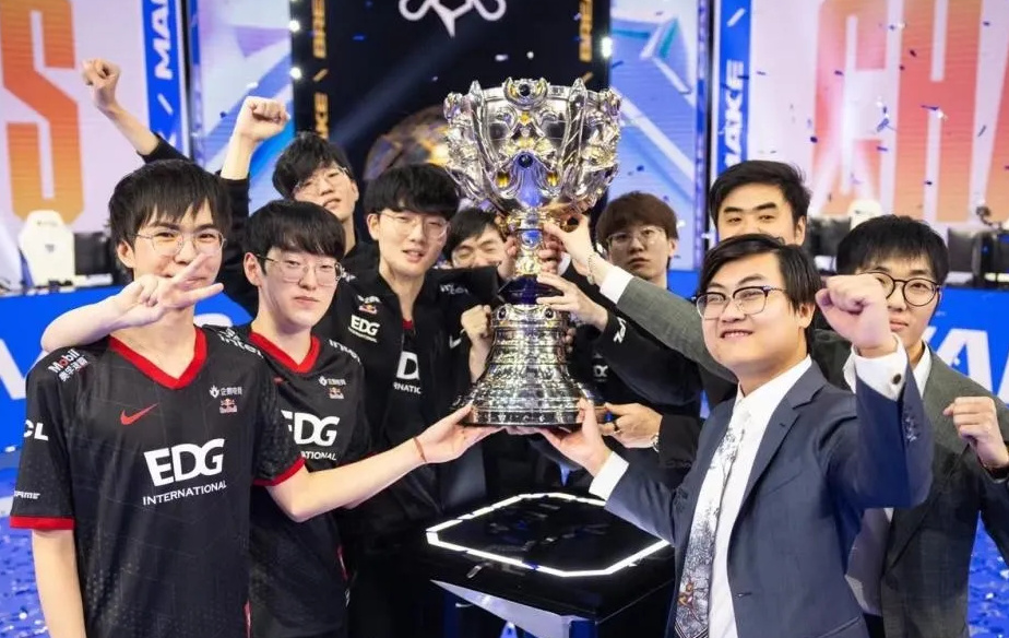 EDG冠军皮肤即将亮相？Meiko：快了！应该是在5月初