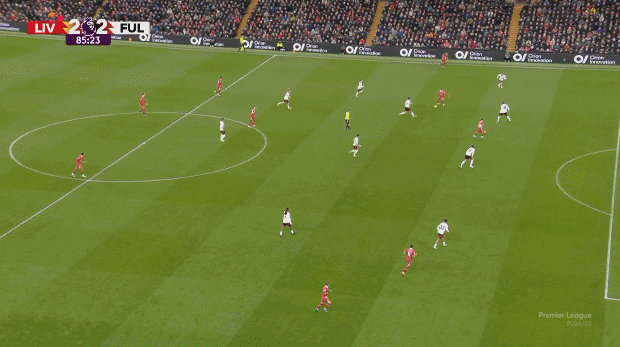 大伙如何评价这场英超第16轮的比赛 11' 0-1 佩雷拉 罗宾逊助攻 17'|富勒姆|利物浦|科迪·加克波|穆罕默德·萨拉赫|红牌_新浪新闻